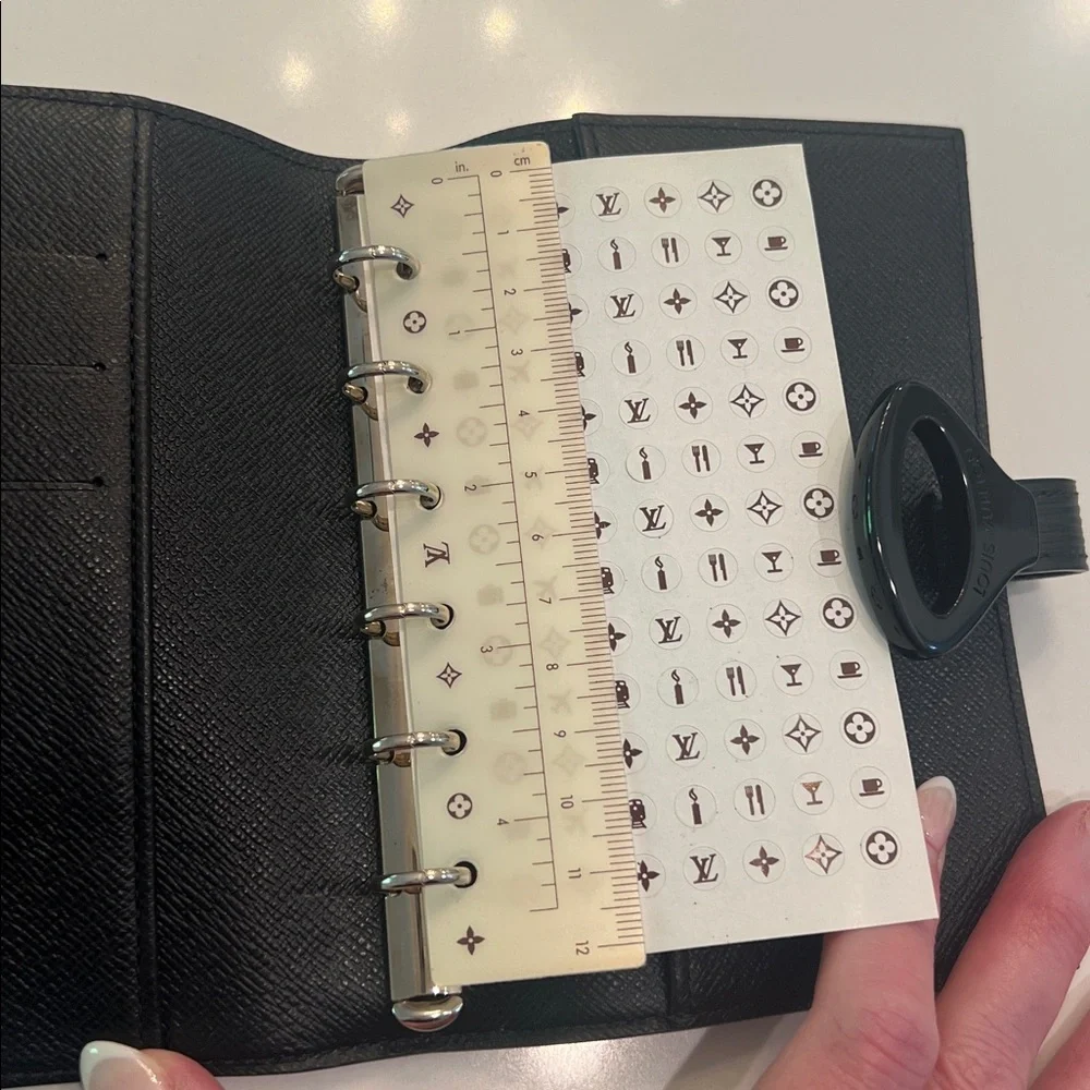Louis Vuitton | Accessories | Rare Louis Vuitton Epi Leather Agenda Pm ...